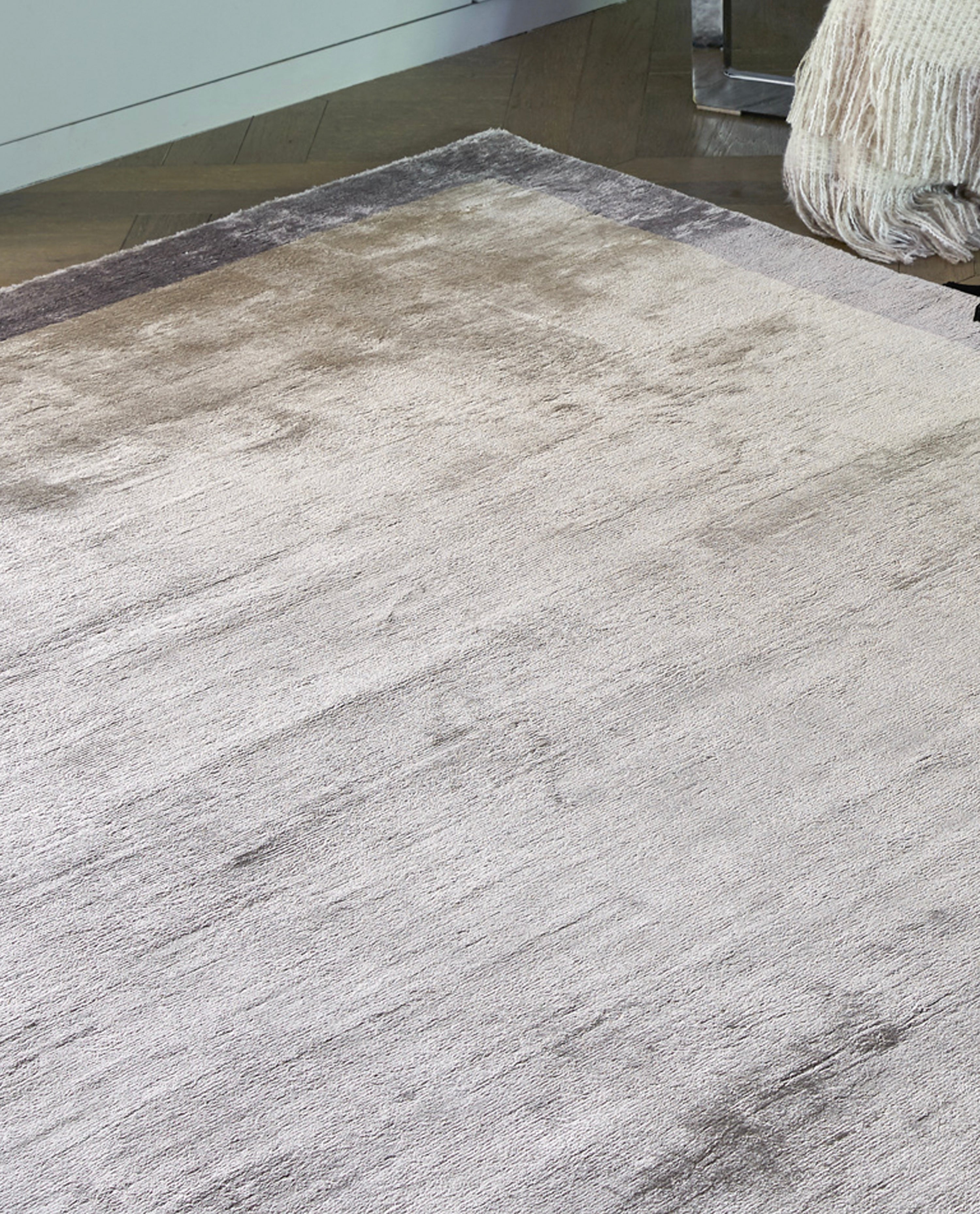 Modern Contemporary Bamboo Silk Bamboo Silk Rug 176x245 Cm Louis